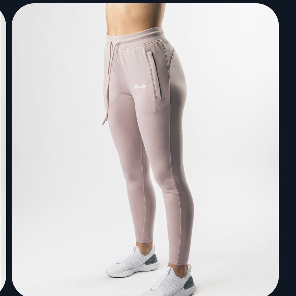 Flat Rose Essential Jogger - Gem